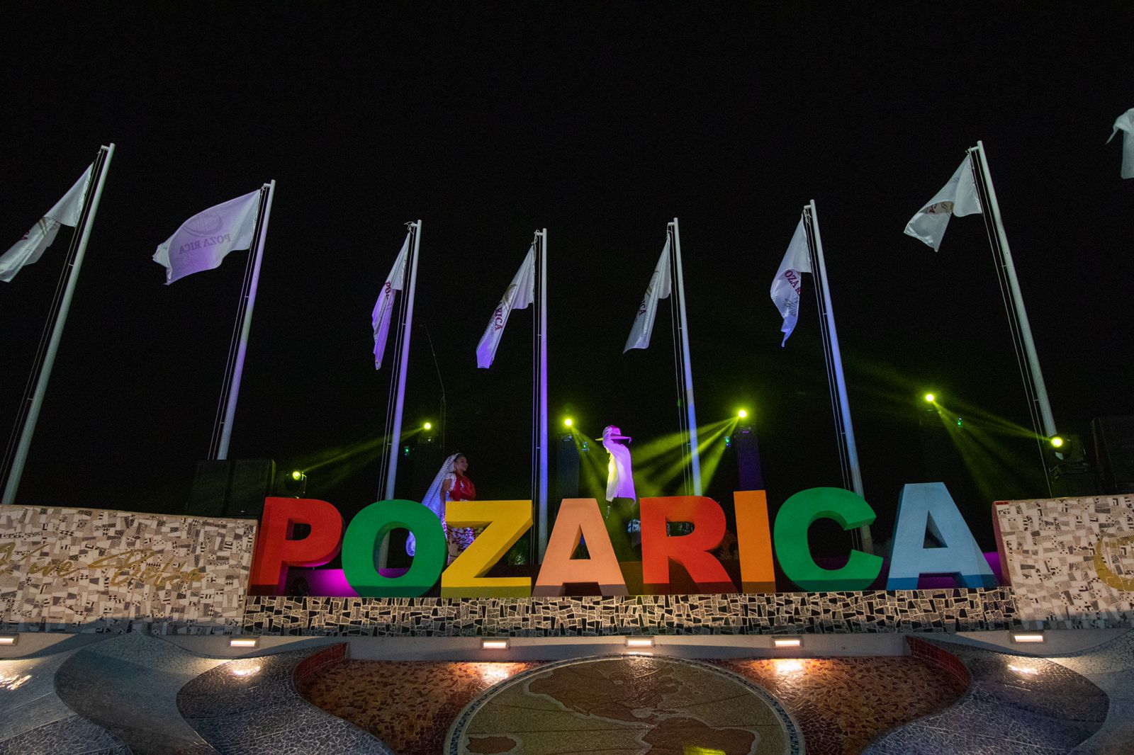 ¡Prepárate para vivir una noche inolvidable en Poza Rica! - Poza York